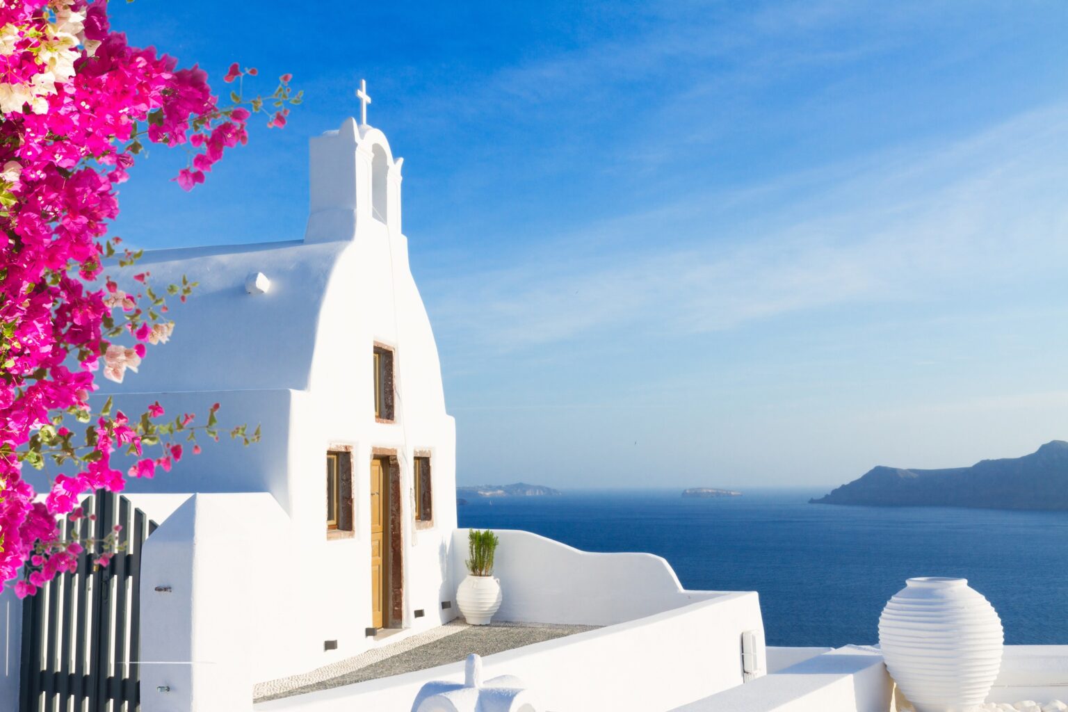 Cycladic architecture, stunningly blending with the endless blue of the ...