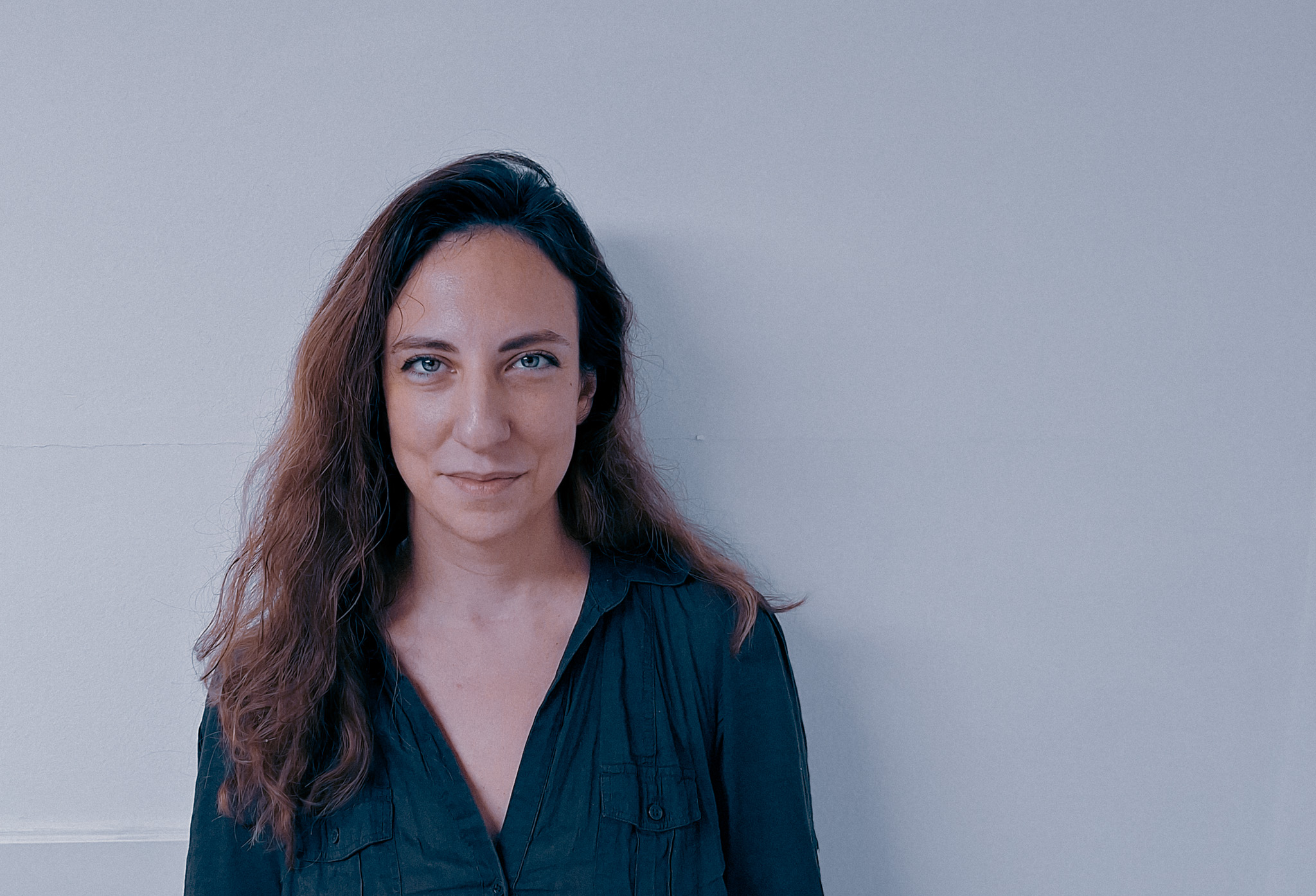 Reading Greece : Ariadni Kalokyri – “By writing about a superficial scratch, we potentially ...