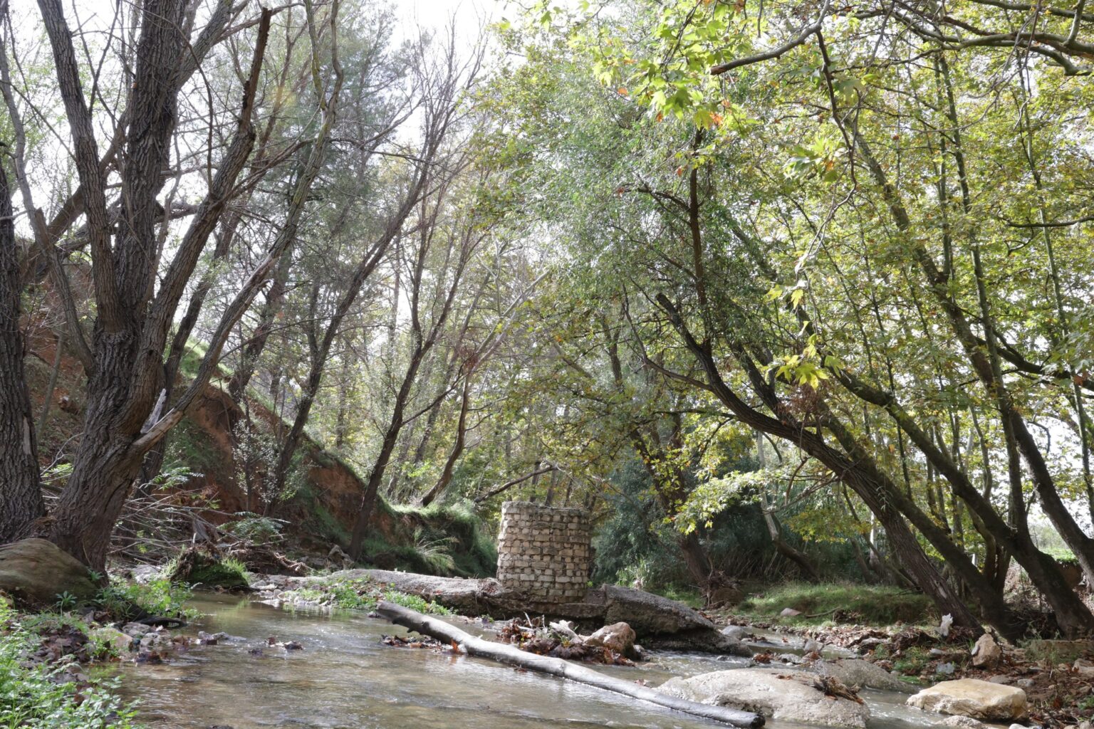 The Hadrian Aqueduct of Athens | An marvel of ancient Roman engineering ...