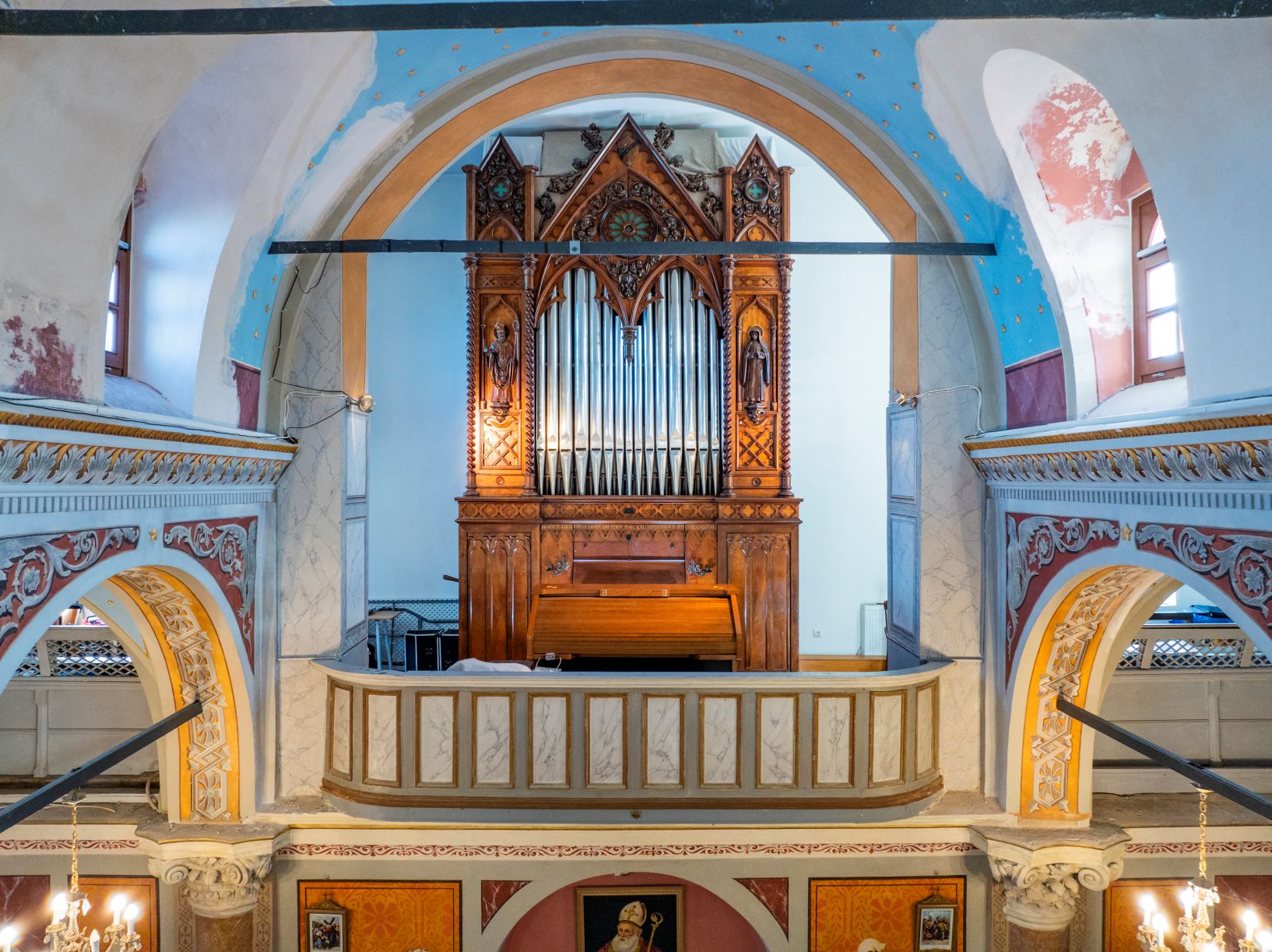 The Saint George Cathedral in Ano Syros and its church organ: a marvel ...
