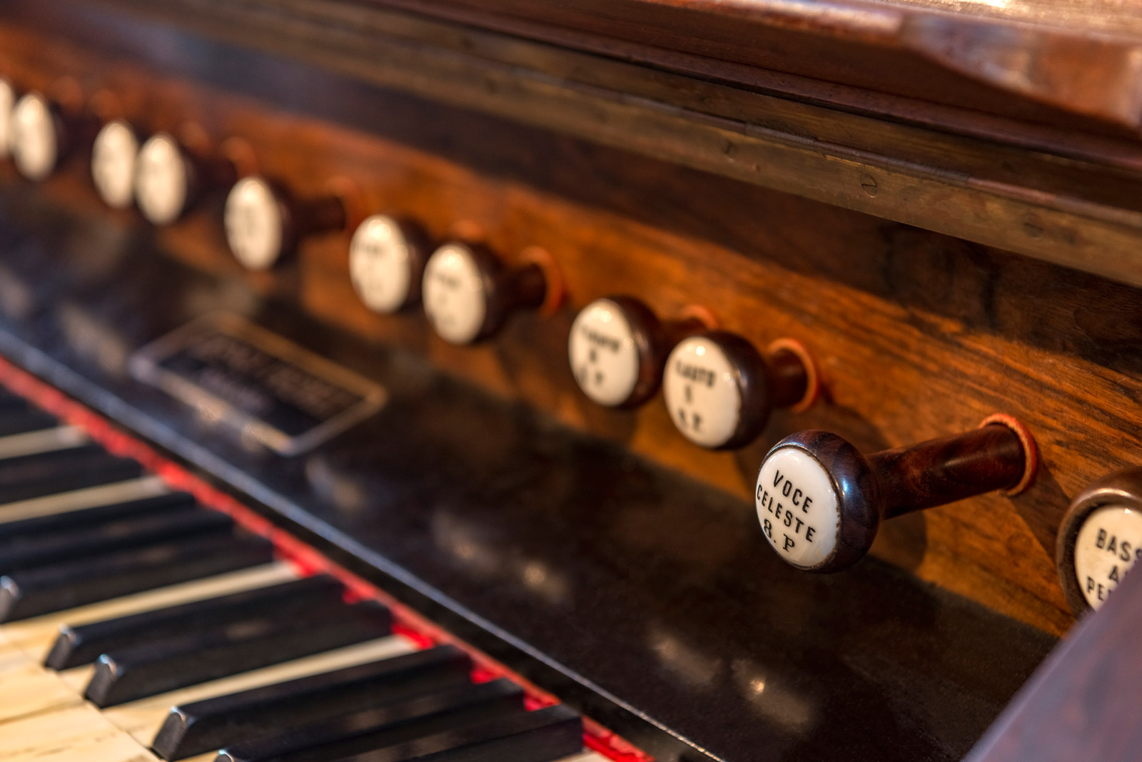 The Saint George Cathedral in Ano Syros and its church organ: a marvel ...