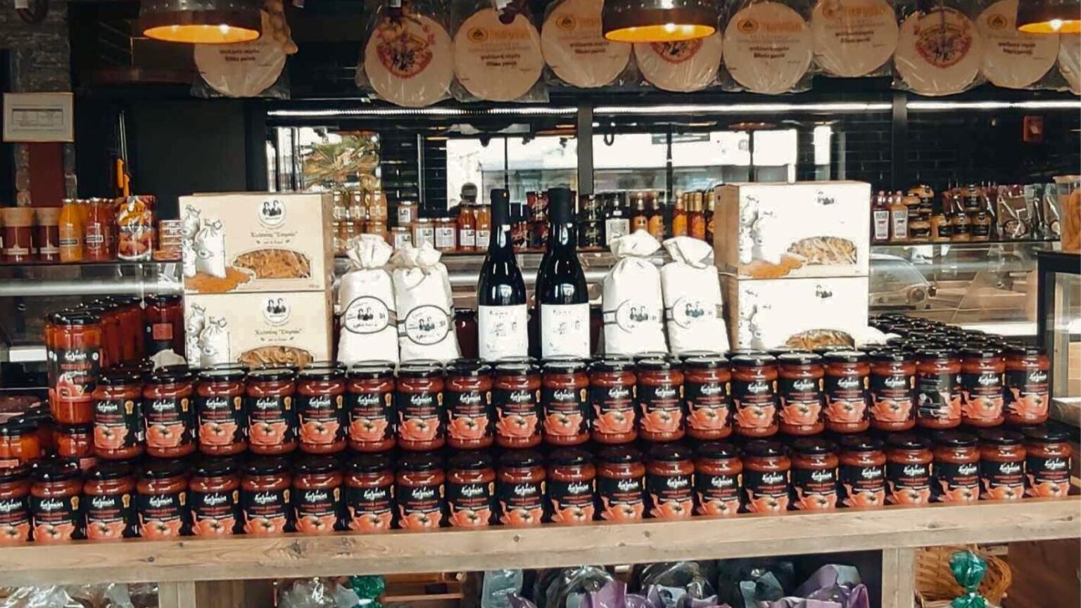 Tomato: From Countryside Produce to Professional Agribusiness - Greek ...